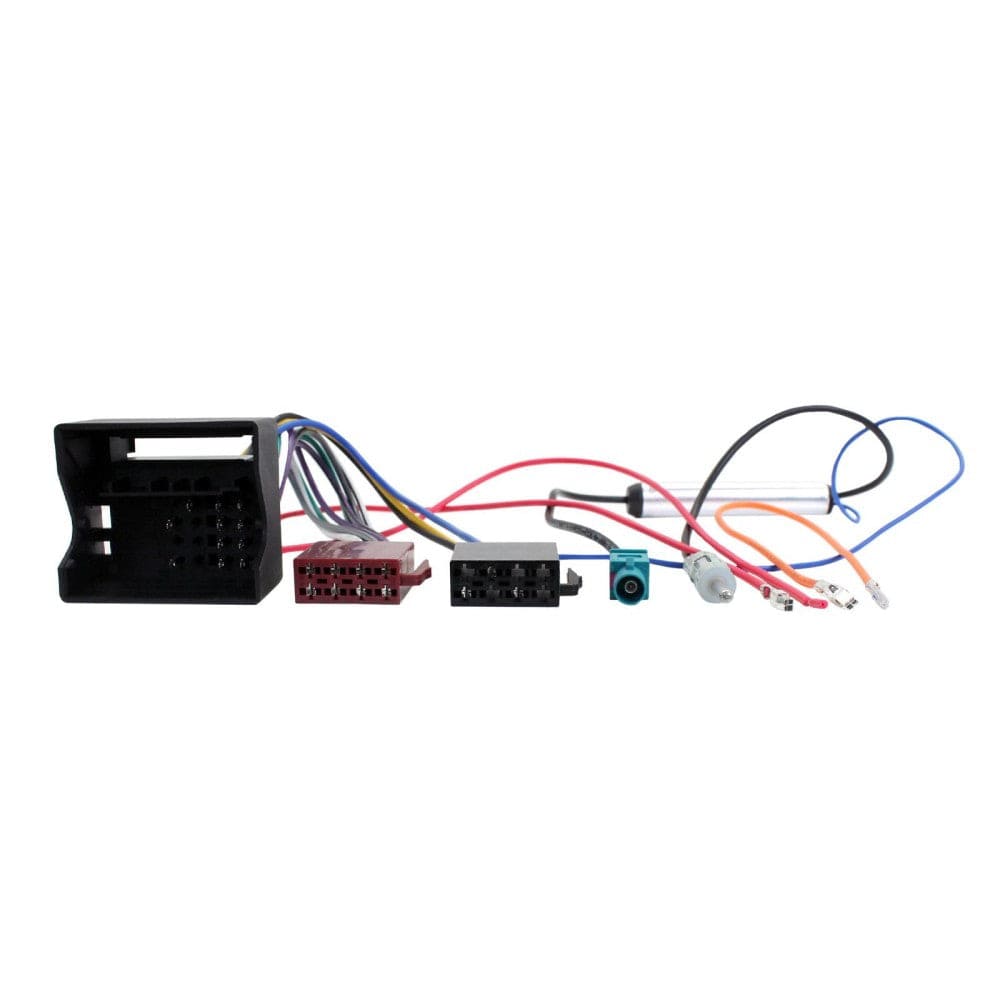 Connects2 CT20AU04 Audi Models 2005> ISO Connector With Single Fakra ...